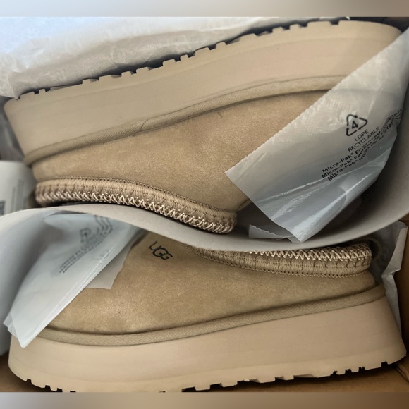 UGG | Shoes | Ugg Womens Tazz Platform Slipper Mustard Seed New | Poshmark